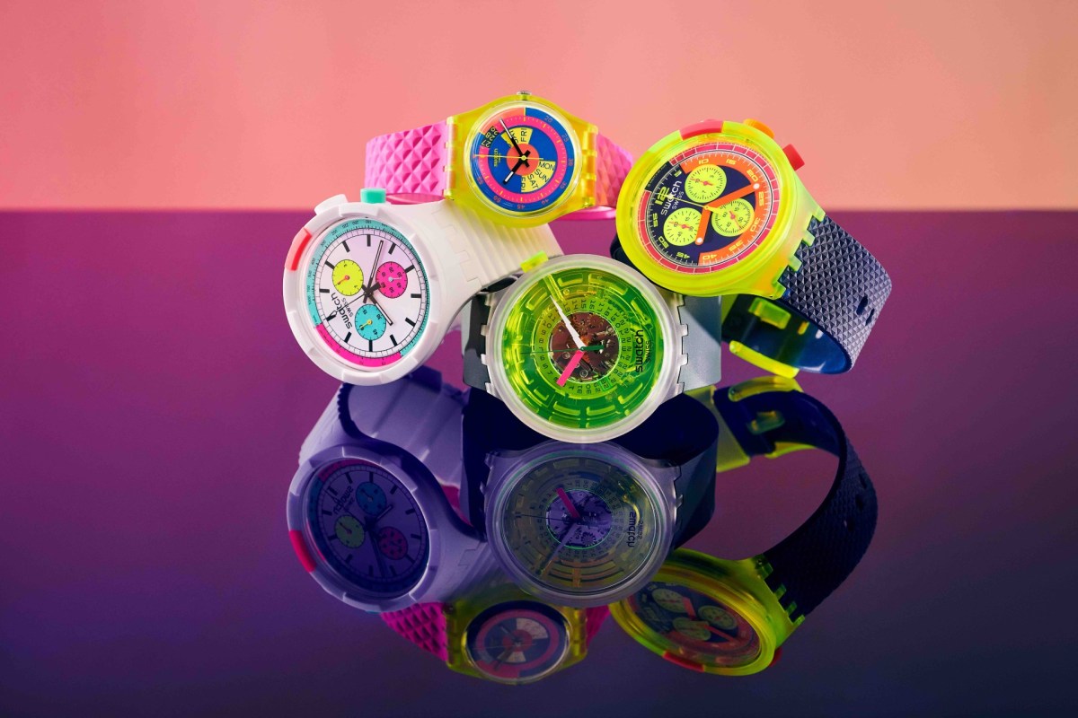 Swatch NEON: la explosión de color que alegrará la muñeca de tus hijos ...
