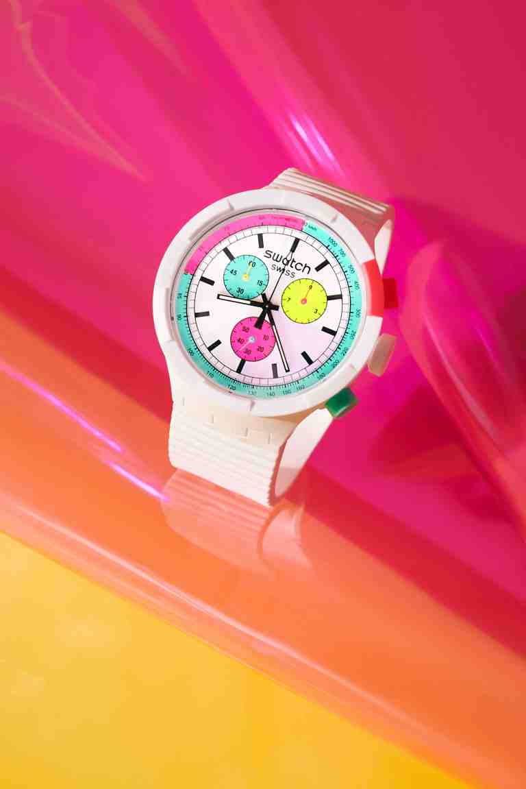 Swatch NEON: la explosión de color que alegrará la muñeca de tus hijos ...